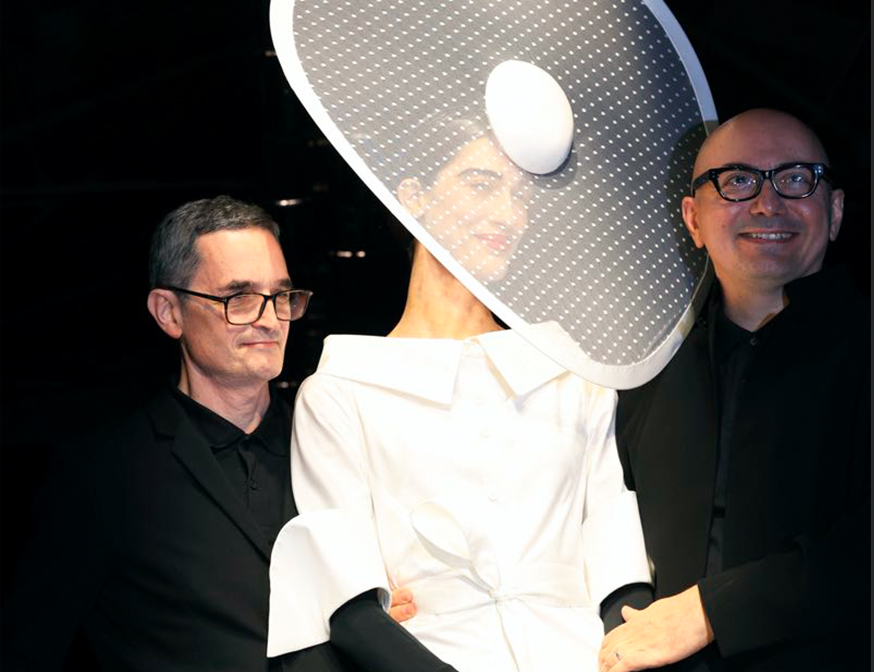 Pablo Ramírez celebró 25 años de moda con una colección teatral ...