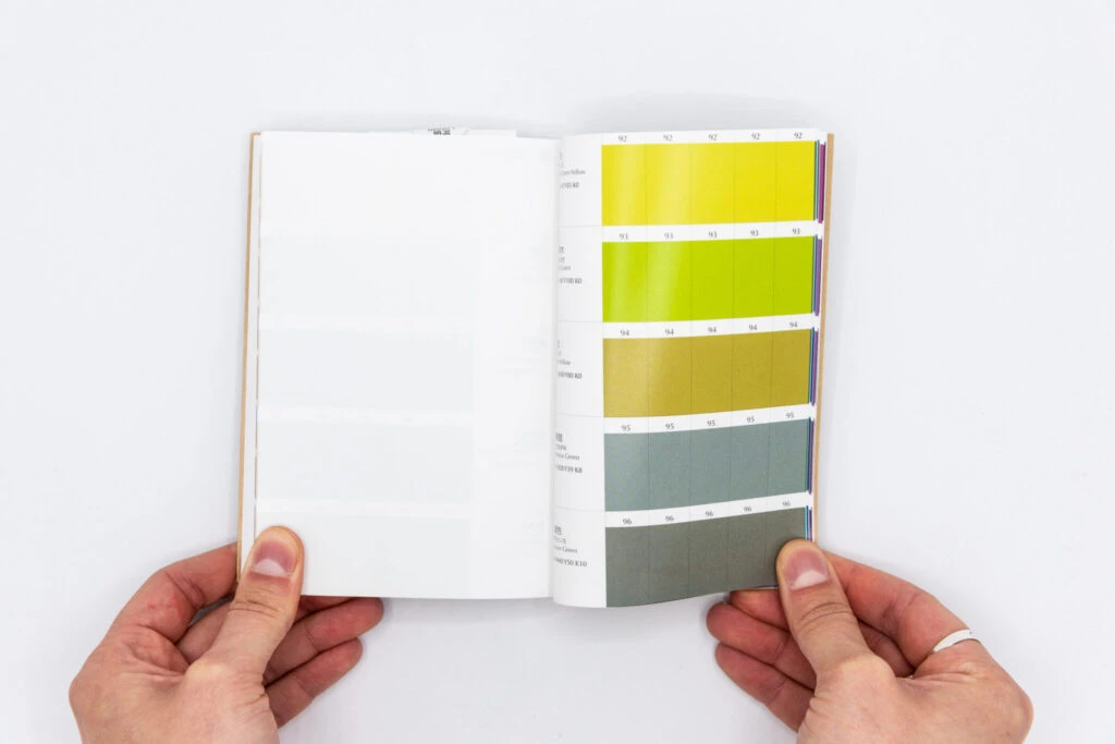 El Diccionario de Colores de Sanzo Wada vuelve a ser tendencia en la ...